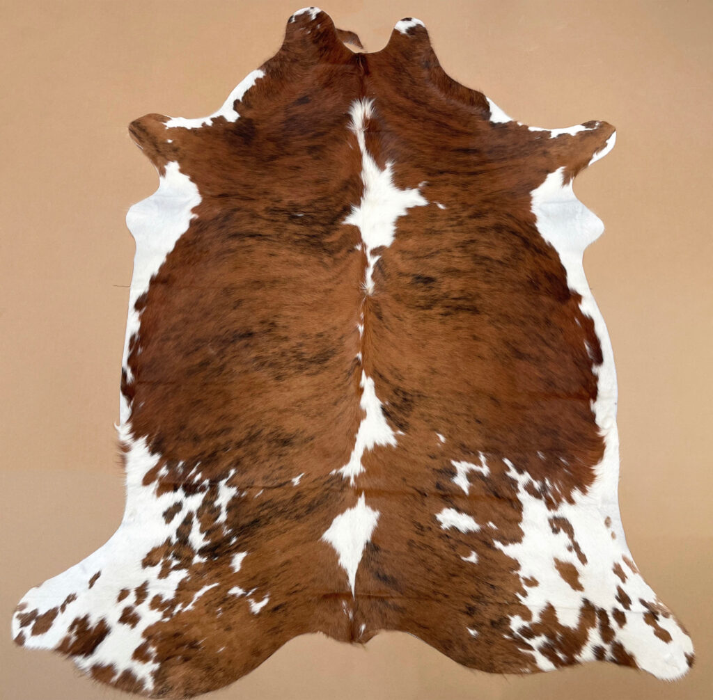XXL 7.5 ft x 6 ft Brown & White Cowhide rug 100% Natural C202146 – Sheeprug